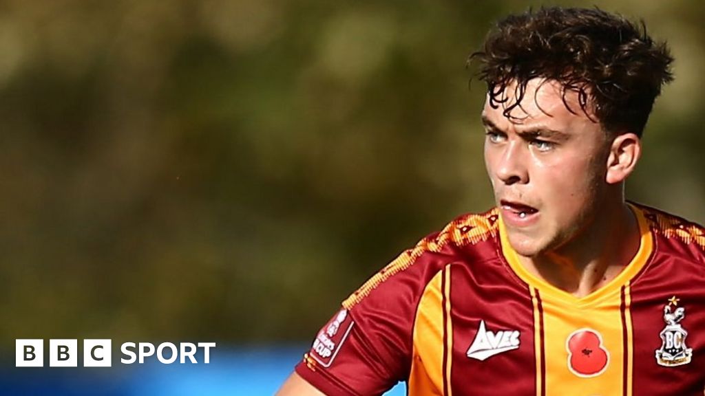 Reece Staunton: Bradford defender ruled out for 12 weeks - BBC Sport