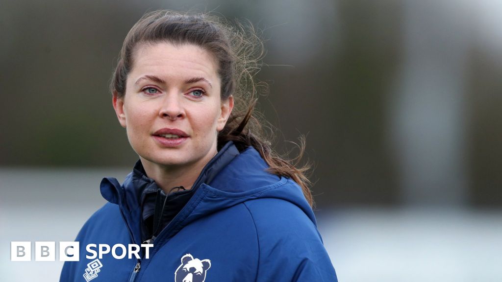 Abbie Ward: England lock to start for Bristol 17 weeks after giving ...