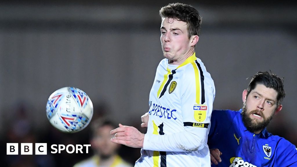 Conor Shaughnessy: Rochdale sign midfielder after Leeds United release ...