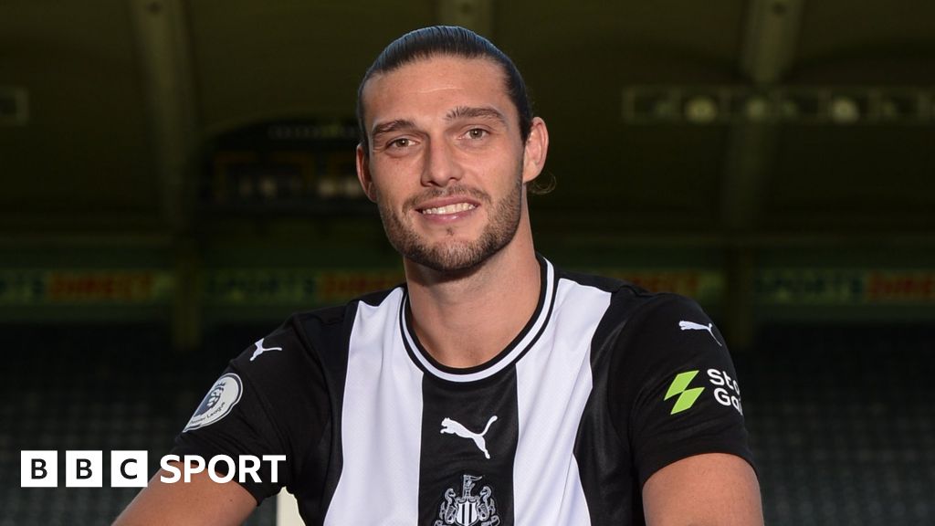 Andy Carroll says his return to Newcastle is a 'dream' after signing ...