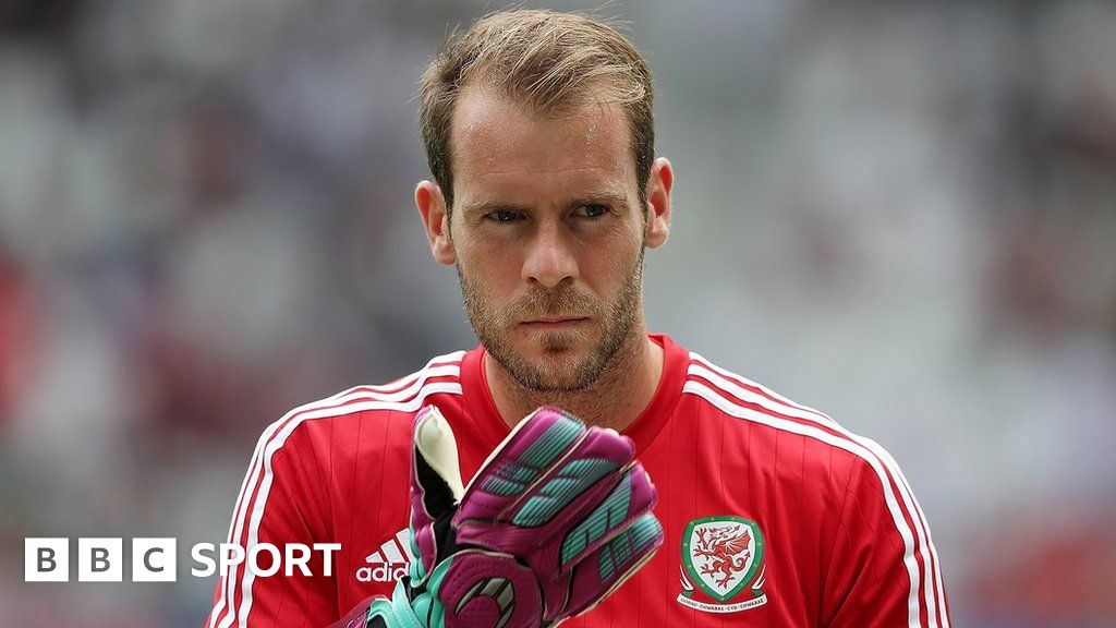 Euro 2016: Wales' progress was time of my life, says Owain Fôn Williams ...