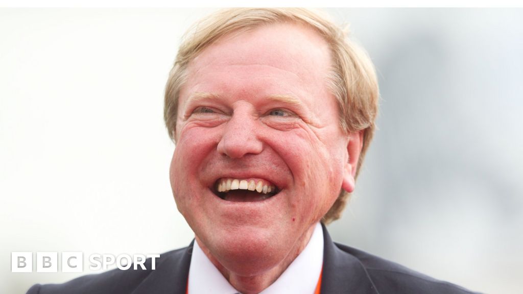 Hugh Morris: Former captain to step down as Glamorgan chief executive ...