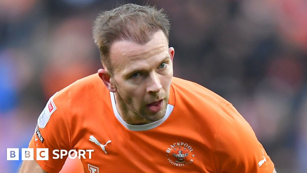 Jordan Rhodes: Blackpool appeal upheld over striker's red card against ...
