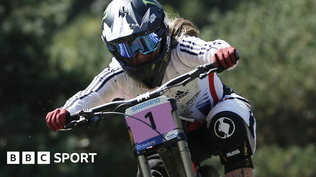 Mountain Bike: Carpenter happy with World Championships silver - BBC Sport