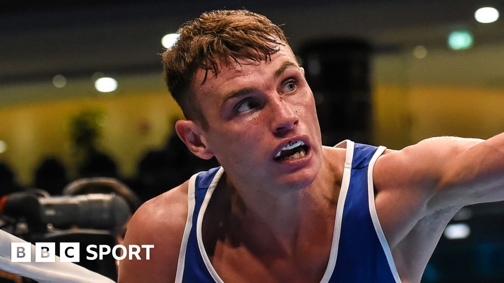 Commonwealth Games: Boxer Sean McComb 'innocent victim' - BBC Sport