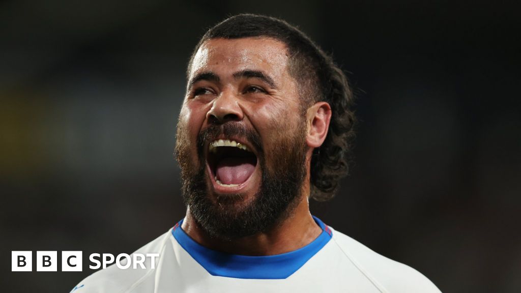David Fifita: Tongan prop rejoins Wakefield until end of season - BBC Sport
