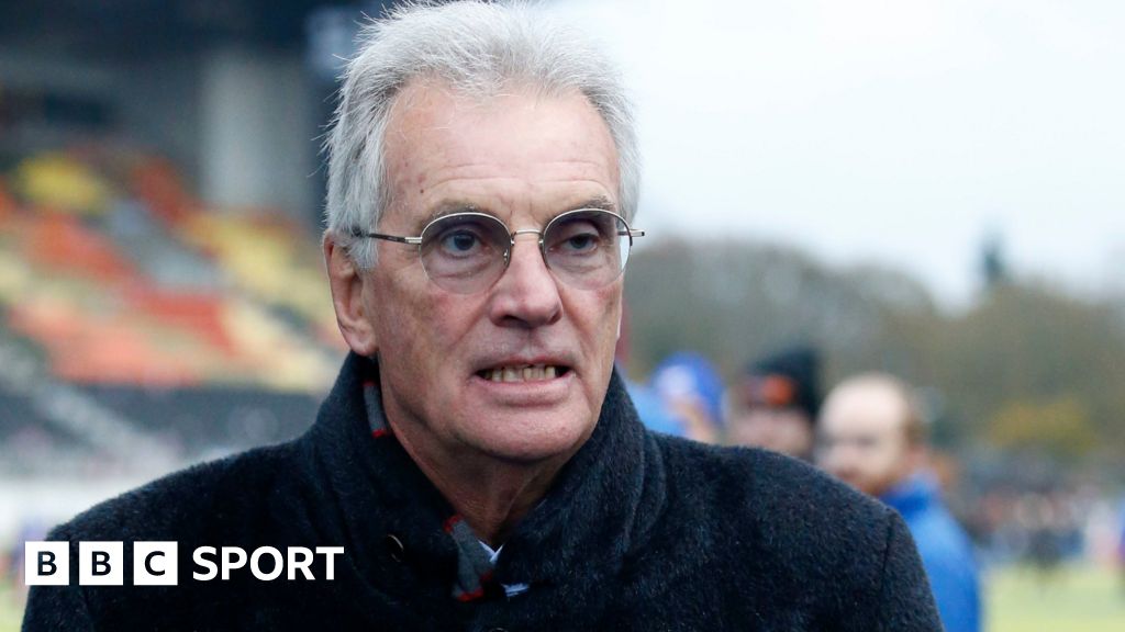 Nigel Wray: Saracens owner retires as club chairman - BBC Sport