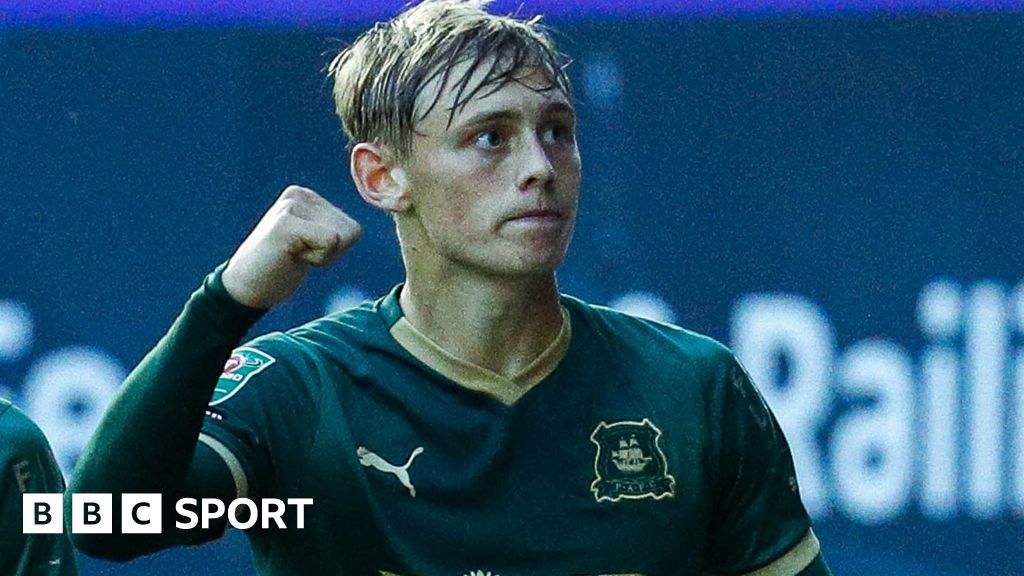 Plymouth Argyle 2-0 Leyton Orient: Ben Waine double sends Pilgrims into ...
