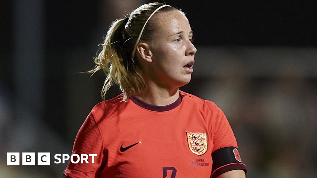 Beth Mead eyes England return against Scotland after ACL injury - BBC Sport