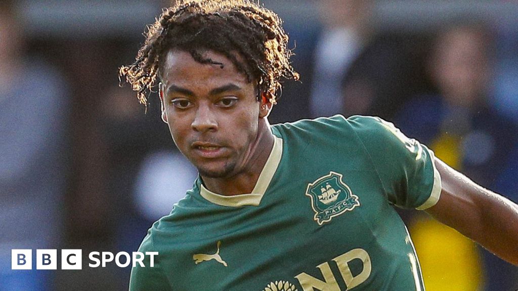 Freddie Issaka: Plymouth Argyle's youngest-ever player signs first ...