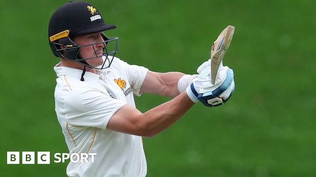 Nathan Smith: Worcestershire sign Kiwi all-rounder for 2024 - BBC Sport