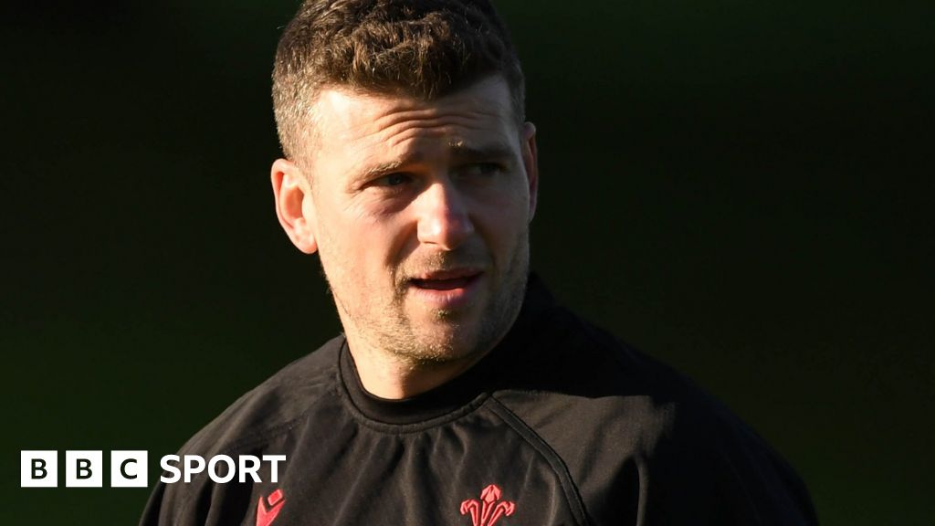 Scott Williams: Scarlets centre released from Wales squad - BBC Sport