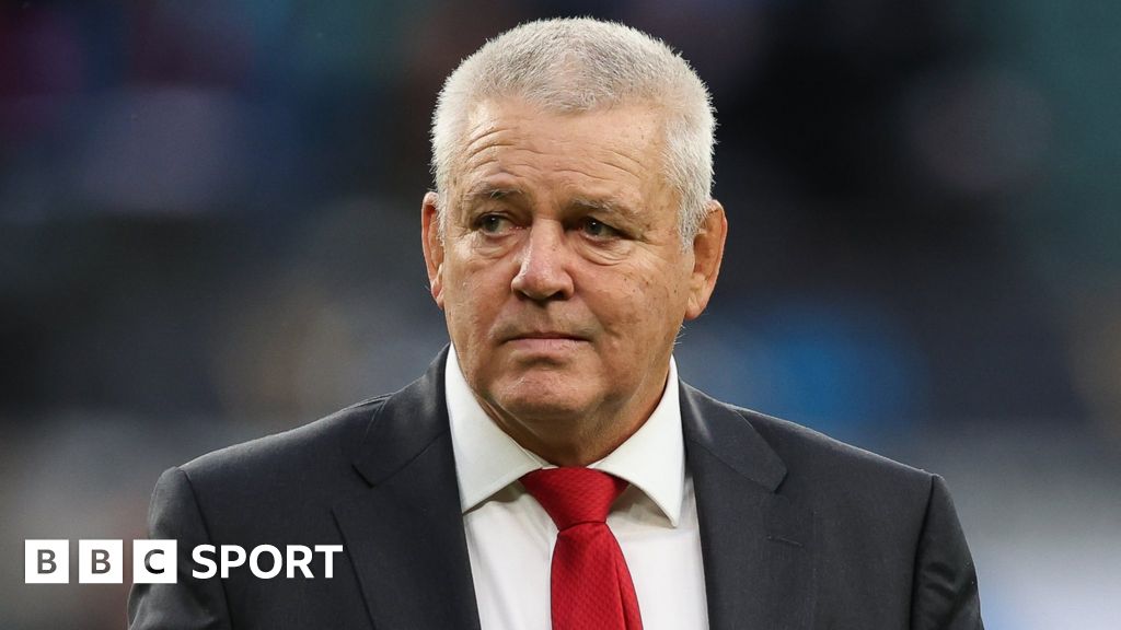Warren Gatland: Wales head coach says regional comments were not ...
