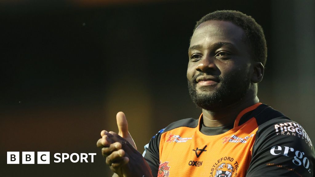 Muizz Mustapha: Castleford Tigers prop signs new one-year contract ...
