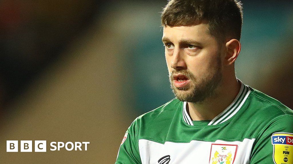 Frank Fielding: Millwall sign goalkeeper after Bristol City exit - BBC ...