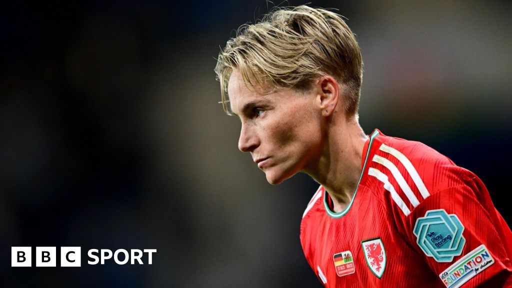 Jess Fishlock: Wales' most-capped player ready for 'one last push' in ...