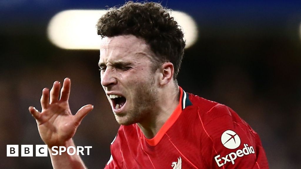 Diogo Jota: Liverpool forward suffers 'twisted ankle' in Inter Milan ...