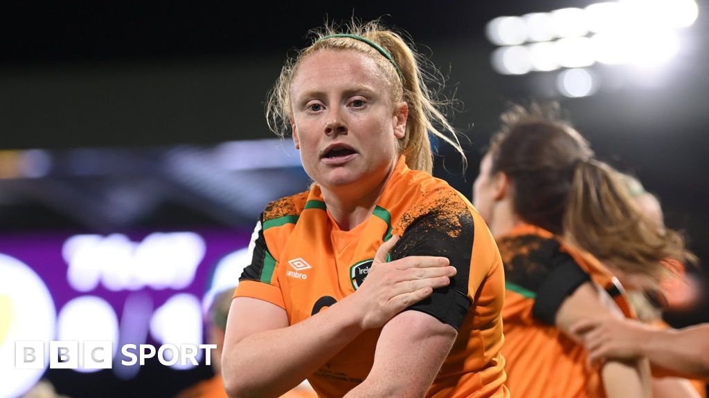Scotland 0-1 Republic of Ireland: Amber Barrett's historic goal for '10 ...