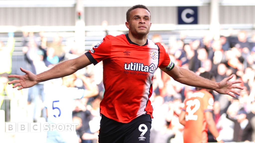 Luton Town 2-1 Bournemouth: Carlton Morris' late goal boosts Hatters ...