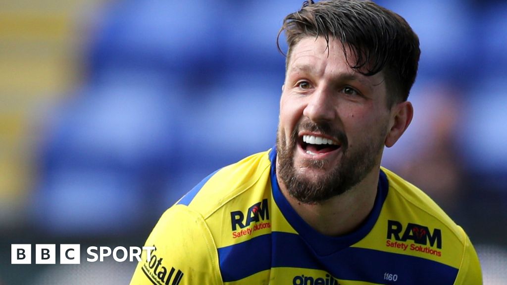 Super League: Salford Red Devils 18-62 Warrington Wolves - BBC Sport