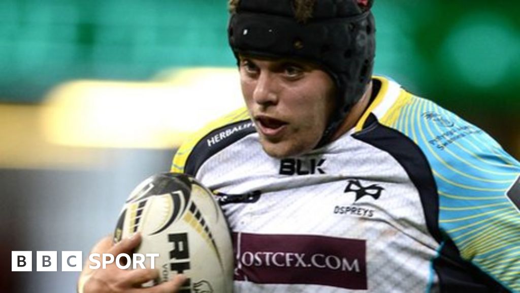 Ospreys prop Nicky Smith signs new deal with the region - BBC Sport