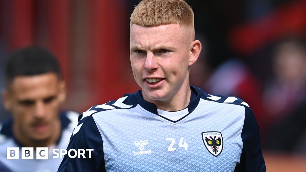 Alfie Bendle: Forest Green sign midfielder from AFC Wimbledon - BBC Sport