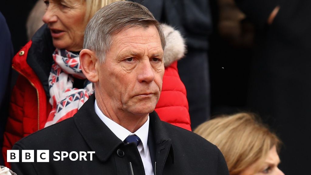 Martin Corrie: LTA president steps down temporarily - BBC Sport