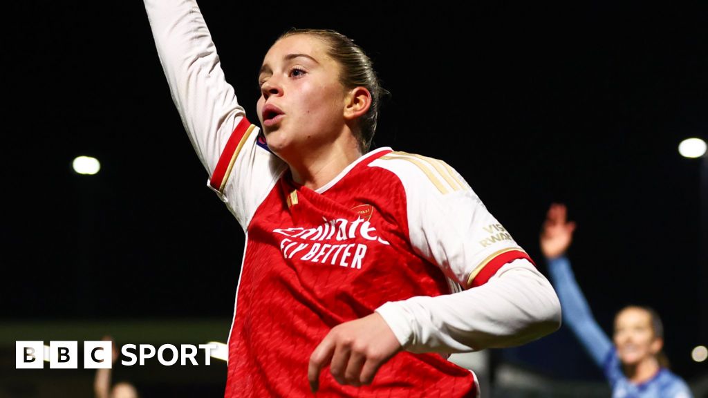 Alessia Russo: Arsenal striker admits first campaign has been 'tough ...