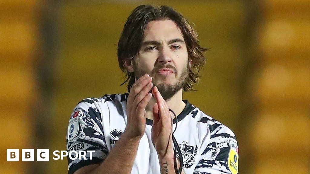 Dan Jones: Port Vale defender signs new contract - BBC Sport