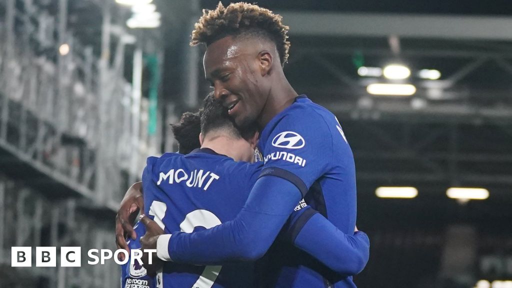 Fulham 0-1 Chelsea: Mason Mount goal settles London derby - BBC Sport