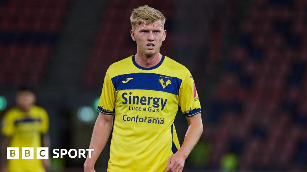 Hibs: Montgomery does not expect to see any of Doig sell-on fee - BBC Sport