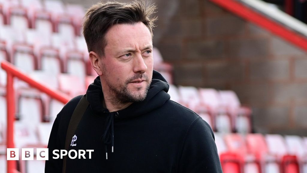 Ian Burchnall: Forest Green Rovers part company with head coach - BBC Sport