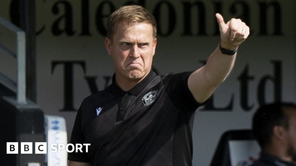 Motherwell: Steven Hammell to hold further talks over manager vacancy ...