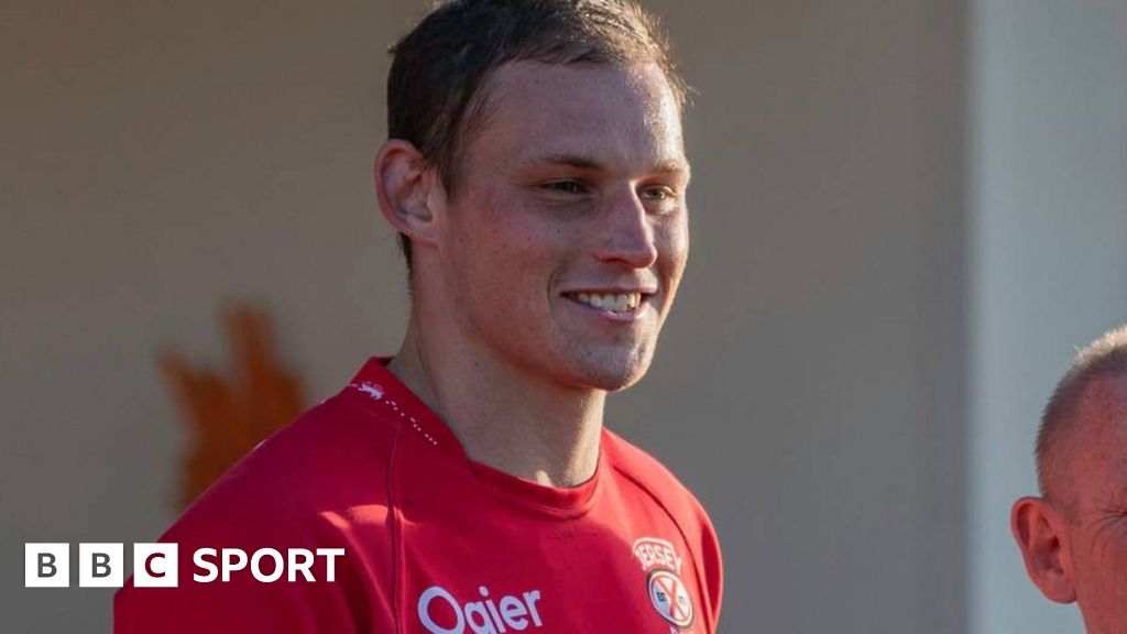 Sam Leeming: Jersey Reds fly-half to leave after cancer recovery - BBC ...