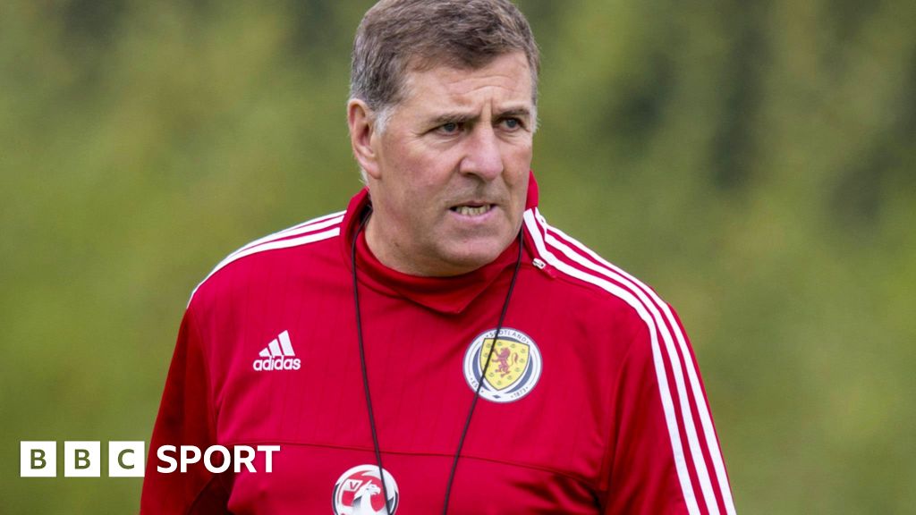 Scotland's Mark McGhee motivated by Euro 2016 pain - BBC Sport
