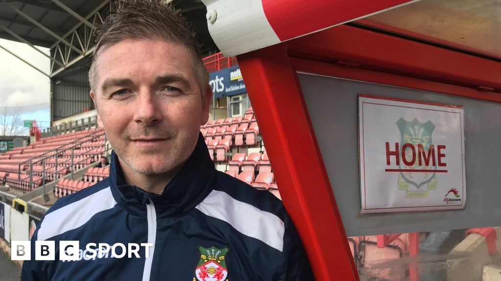 Bryan Hughes: Manager leaves struggling Wrexham - BBC Sport