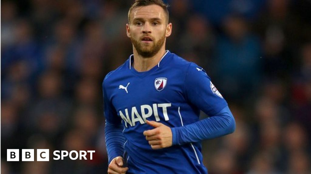 Jimmy Ryan: Fleetwood Town sign Chesterfield midfielder - BBC Sport