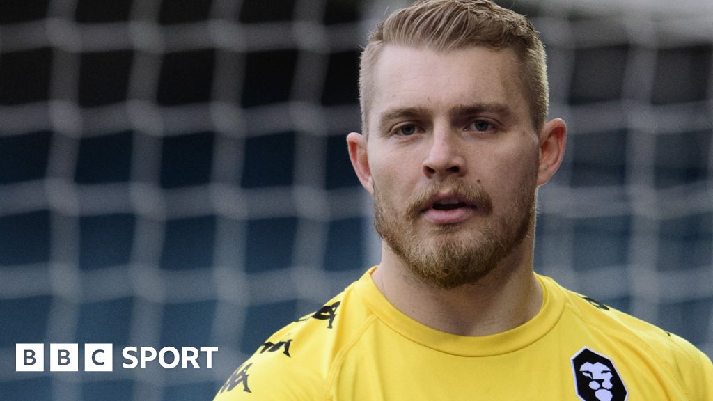 Connor Ripley: Morecambe sign ex-Preston goalkeeper - BBC Sport