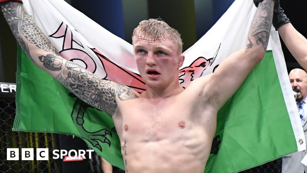 Cage Warriors 166: Mason Jones secures third straight stoppage win ...