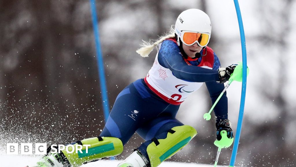 Kelly Gallagher: Winter Paralympic gold medallist announces skiing ...