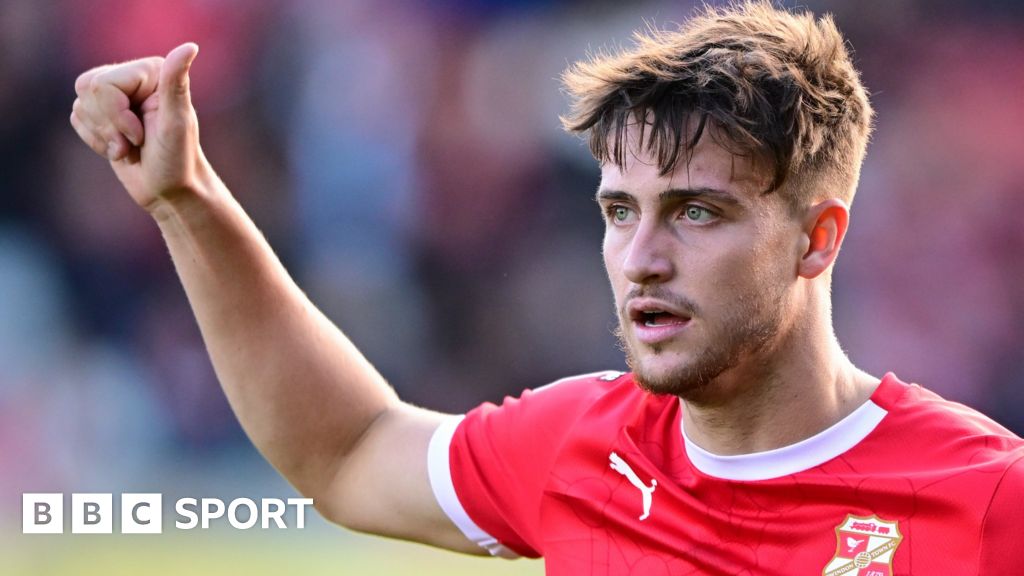 Jake Young: Bradford City recall prolific striker from Swindon Town ...