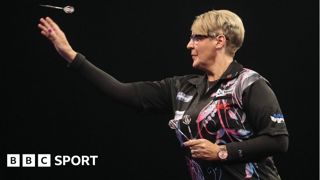 Lisa Ashton becomes first woman to win PDC Tour card through Q School ...
