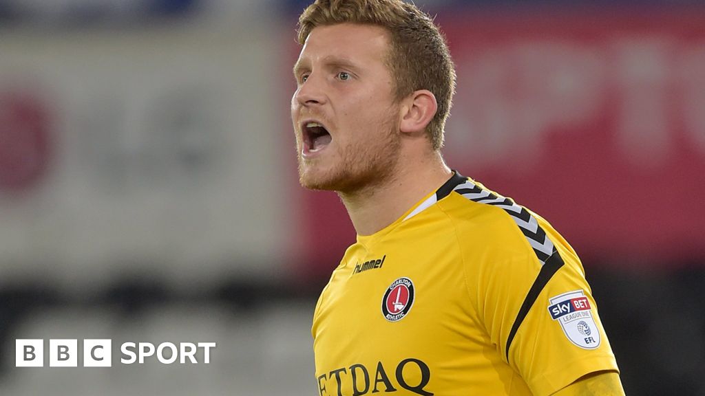 Dillon Phillips: Charlton keeper extends deal until 2019 - BBC Sport