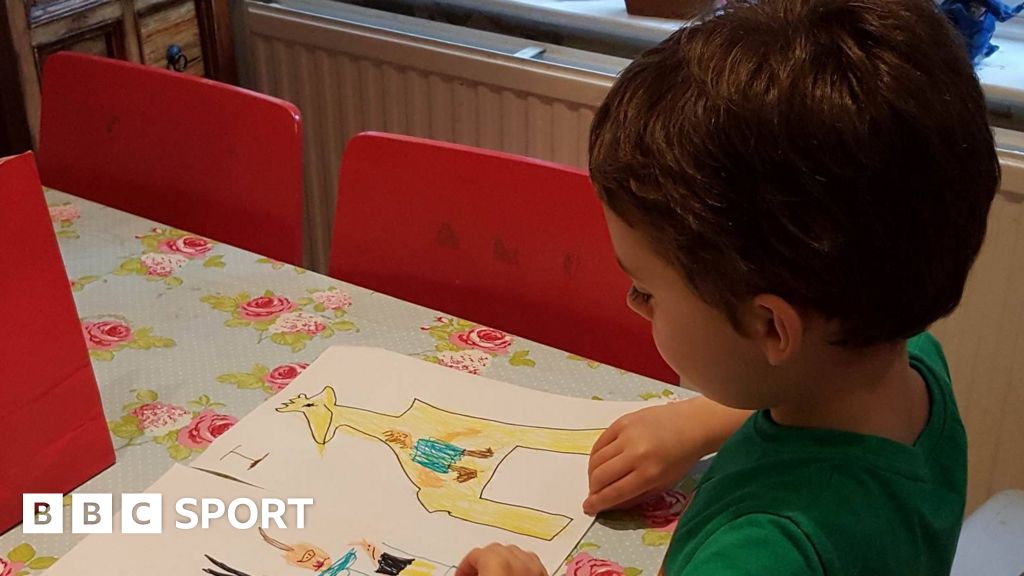 London Marathon: 'I'm running for my autistic son Dylan' - BBC Sport