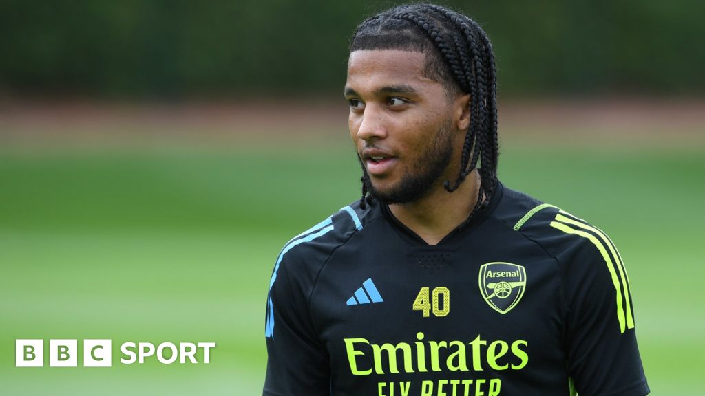 Mauro Bandeira: Arsenal midfielder joins Colchester United on season ...