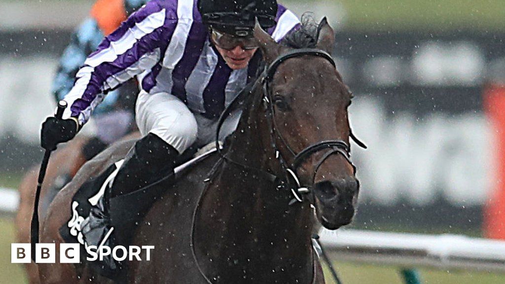 Victory Bond wins Easter Classic at Lingfield - BBC Sport
