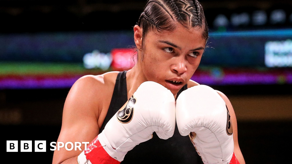 Jessica McCaskill beats Cecilia Braekhus to become undisputed world ...