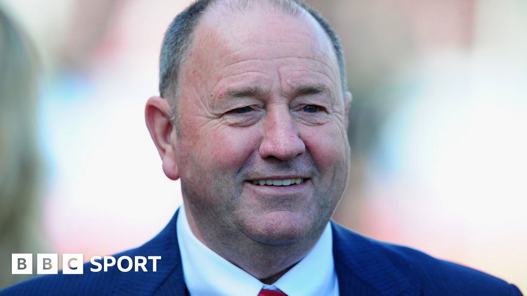 Gary Johnson: Yeovil Town return will feel like a home game - BBC Sport