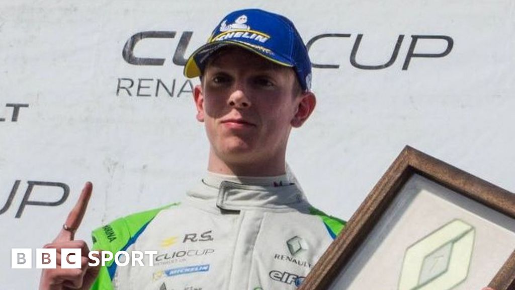 TCR Europe: Jack Young fourth on series debut in Barcelona - BBC Sport
