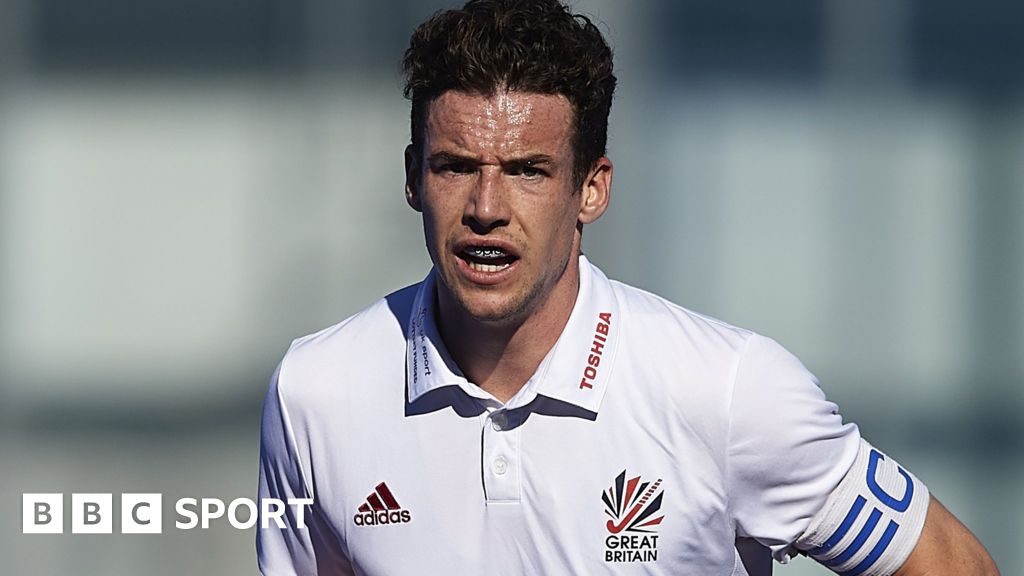 Four Nations: Phil Roper earns England draw with Malaysia - BBC Sport